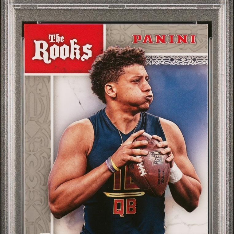2018 Panini The Rooks Psa Grade 8 Patrick Mahomes II