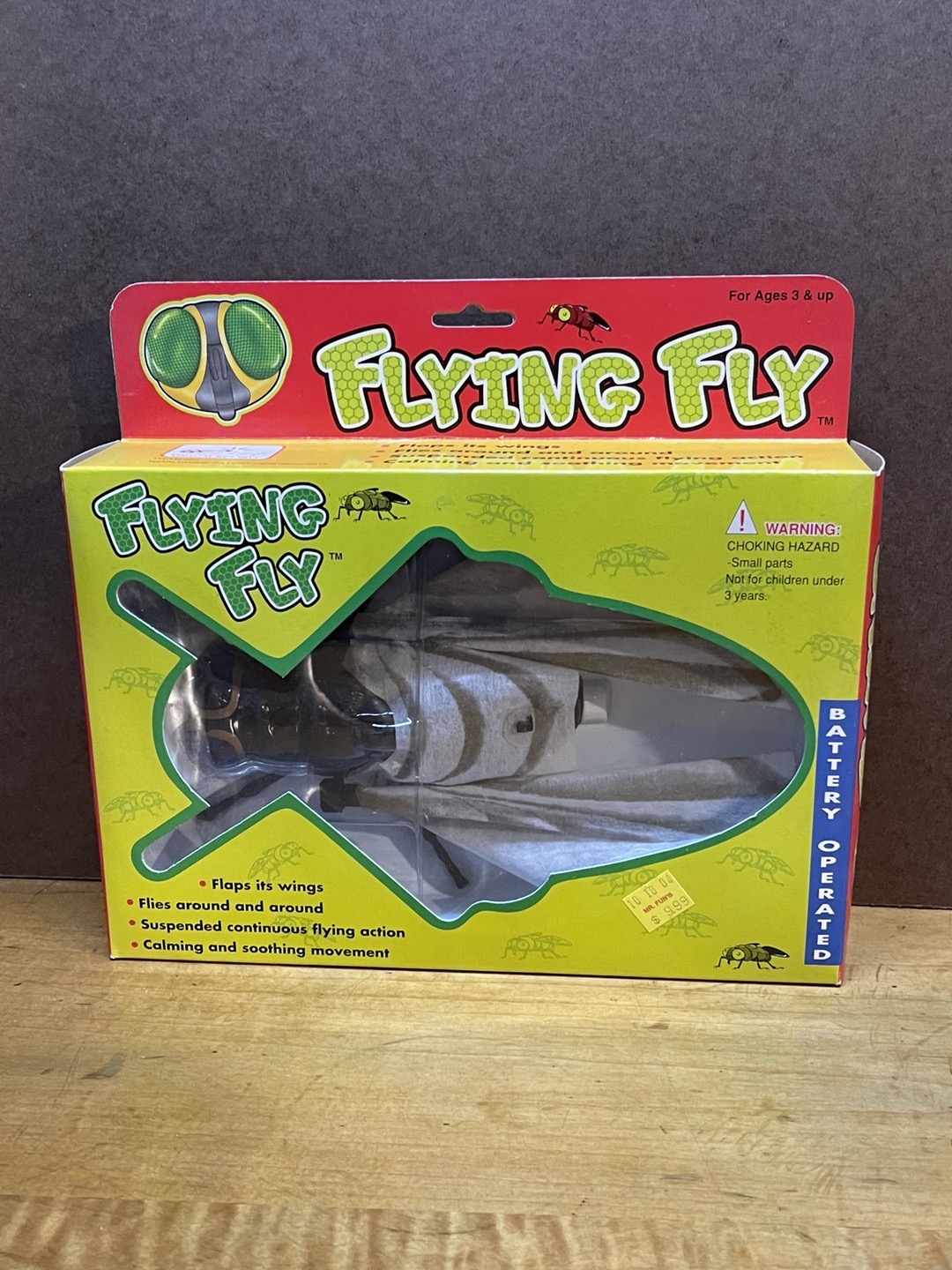 Battery Operated Flying Fly Insect Toy
