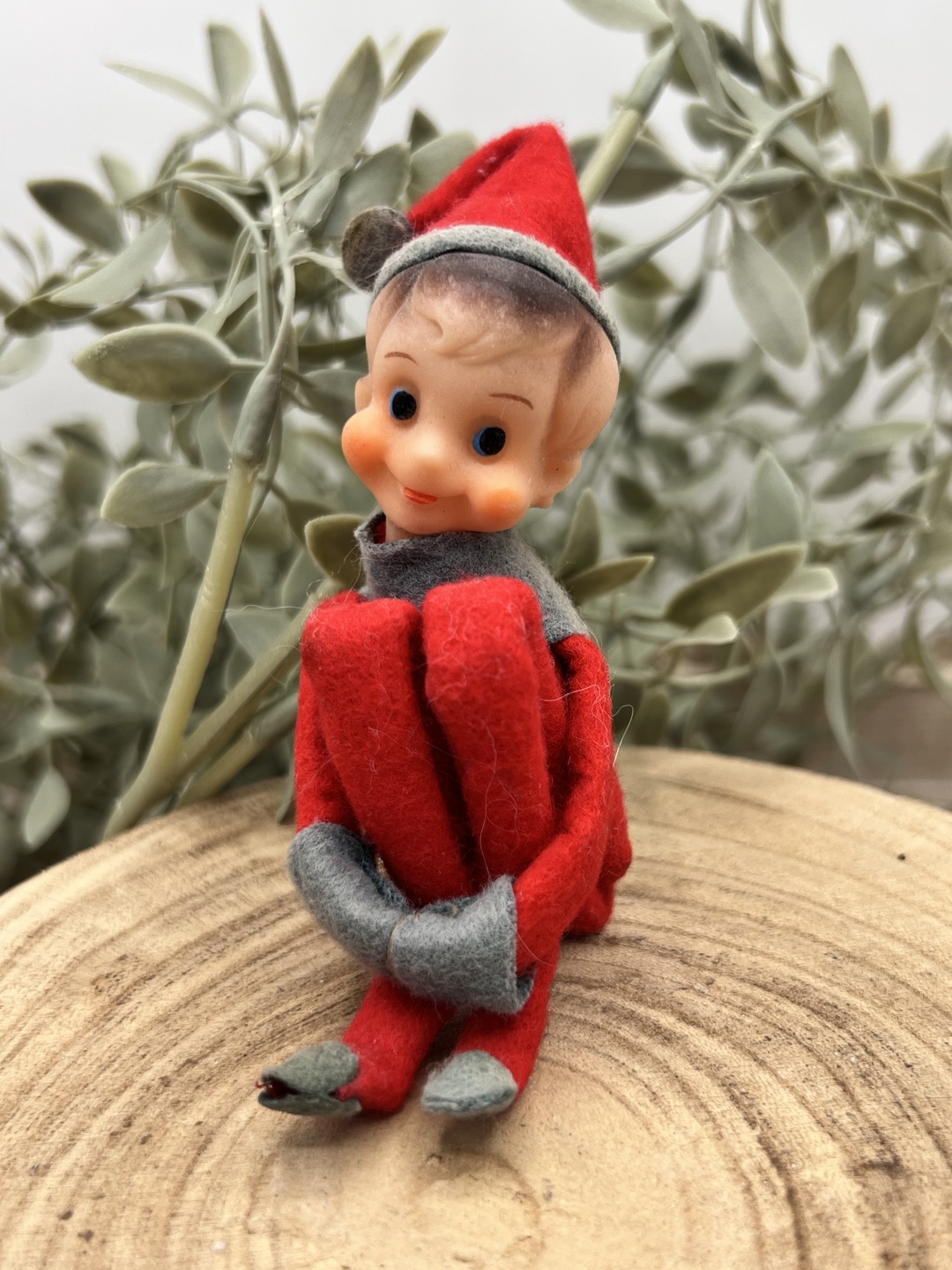Vintage Christmas Knee Hugger Elf