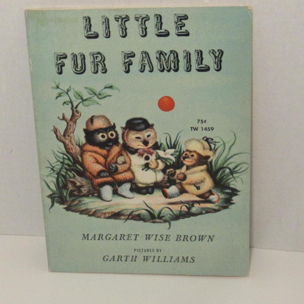 Margaret Wise Brown LITTLE FUR FAMILY Scholastic Paperback 1970 1st Print