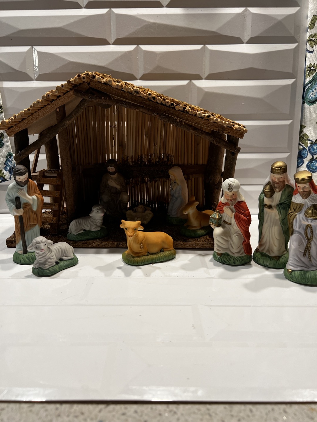 Vintage Sears Christmas Nativity Set 97930, 11 Pieces