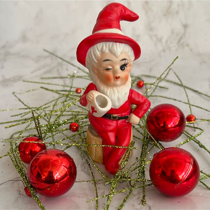 Winking Christmas Gnome Pixie Ceramic UGCO Taiwan