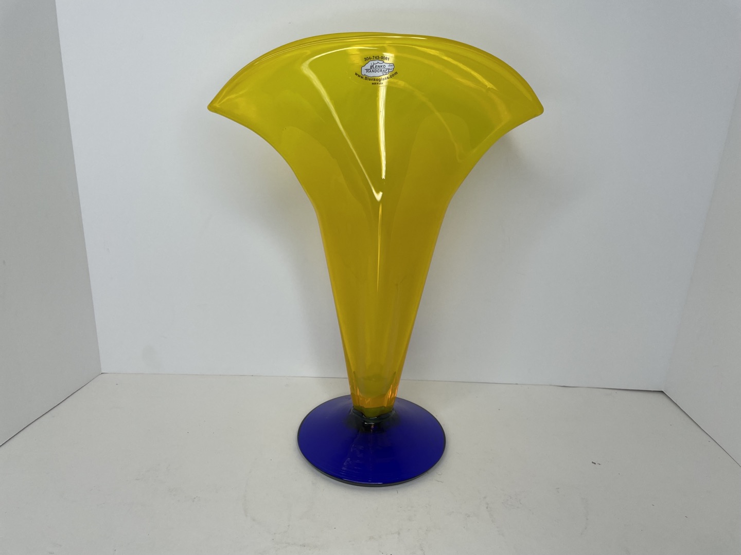 Blenko Glass Vase Fan Shape Signed Labeled Richard Blenko 2000 Yellow ...