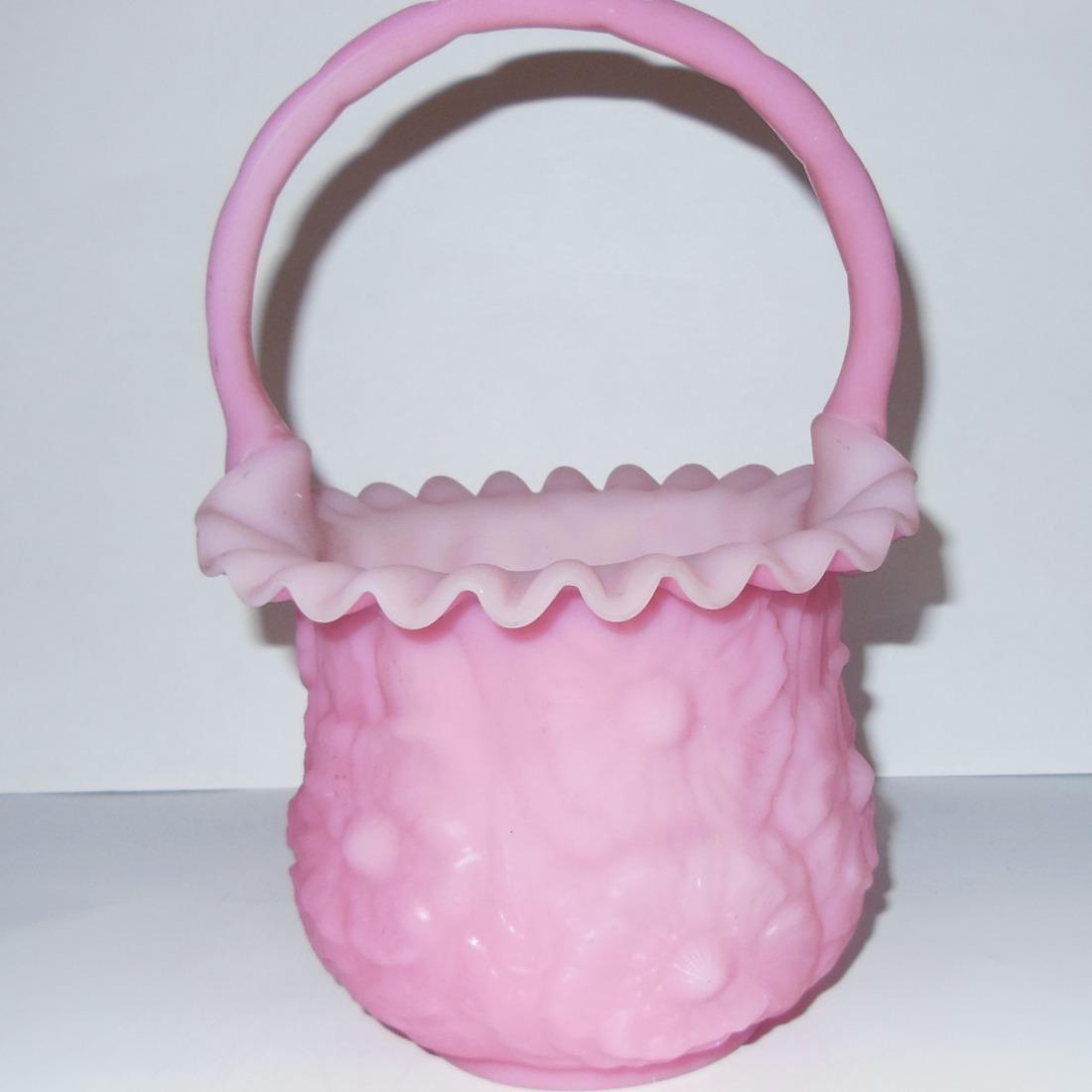 Vintage Fenton Rose Satin Poppy Basket #9138 ca.1970