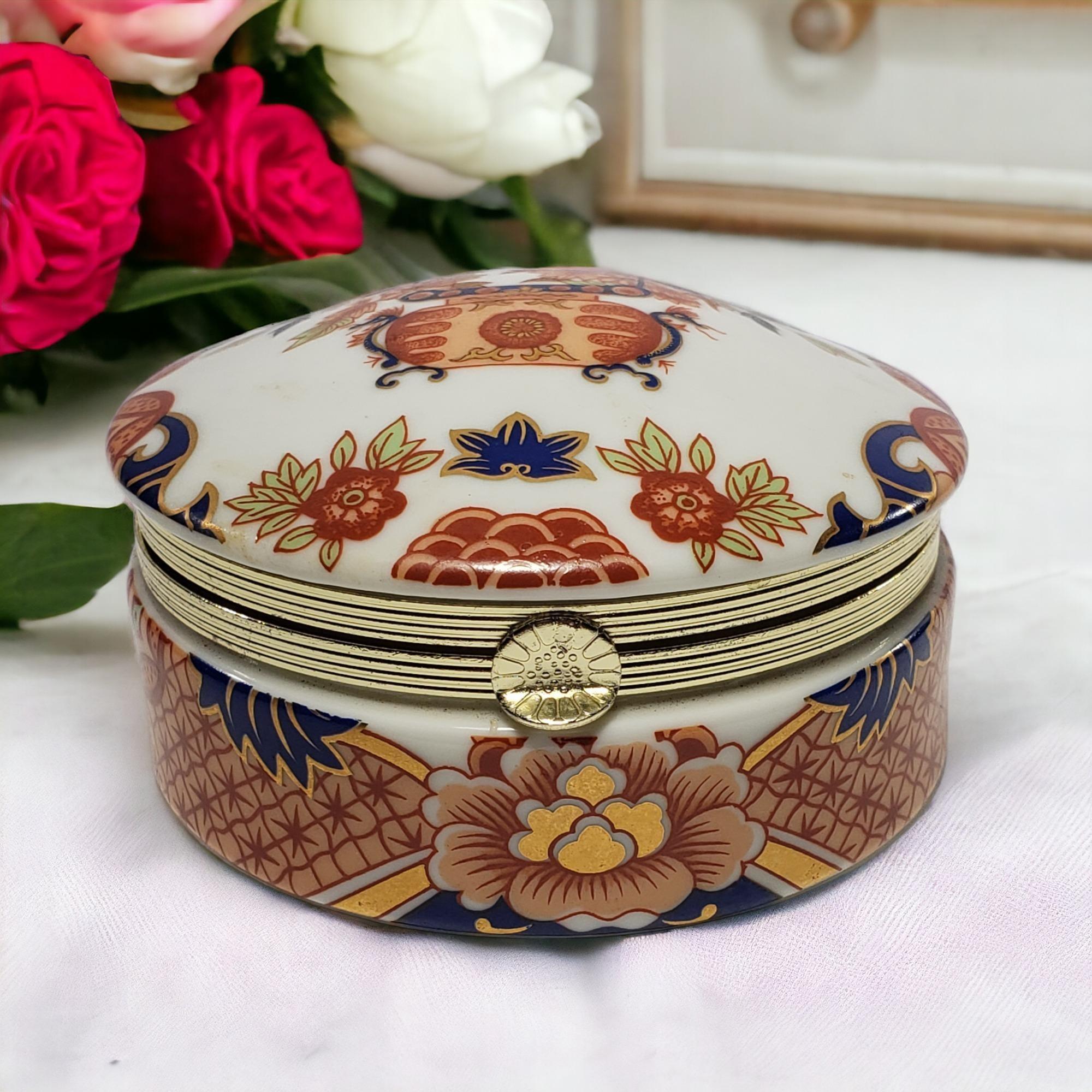 Andrea by Sadek Round Trinket Box 8751 Japan