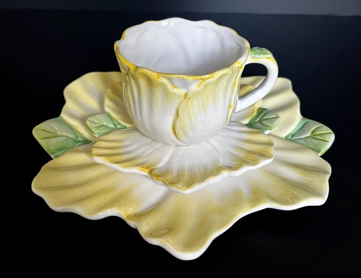 1992 THE BOMBAY CO Spring Blossoms Teacup Set Yellow Cup Saucer Dessert ...