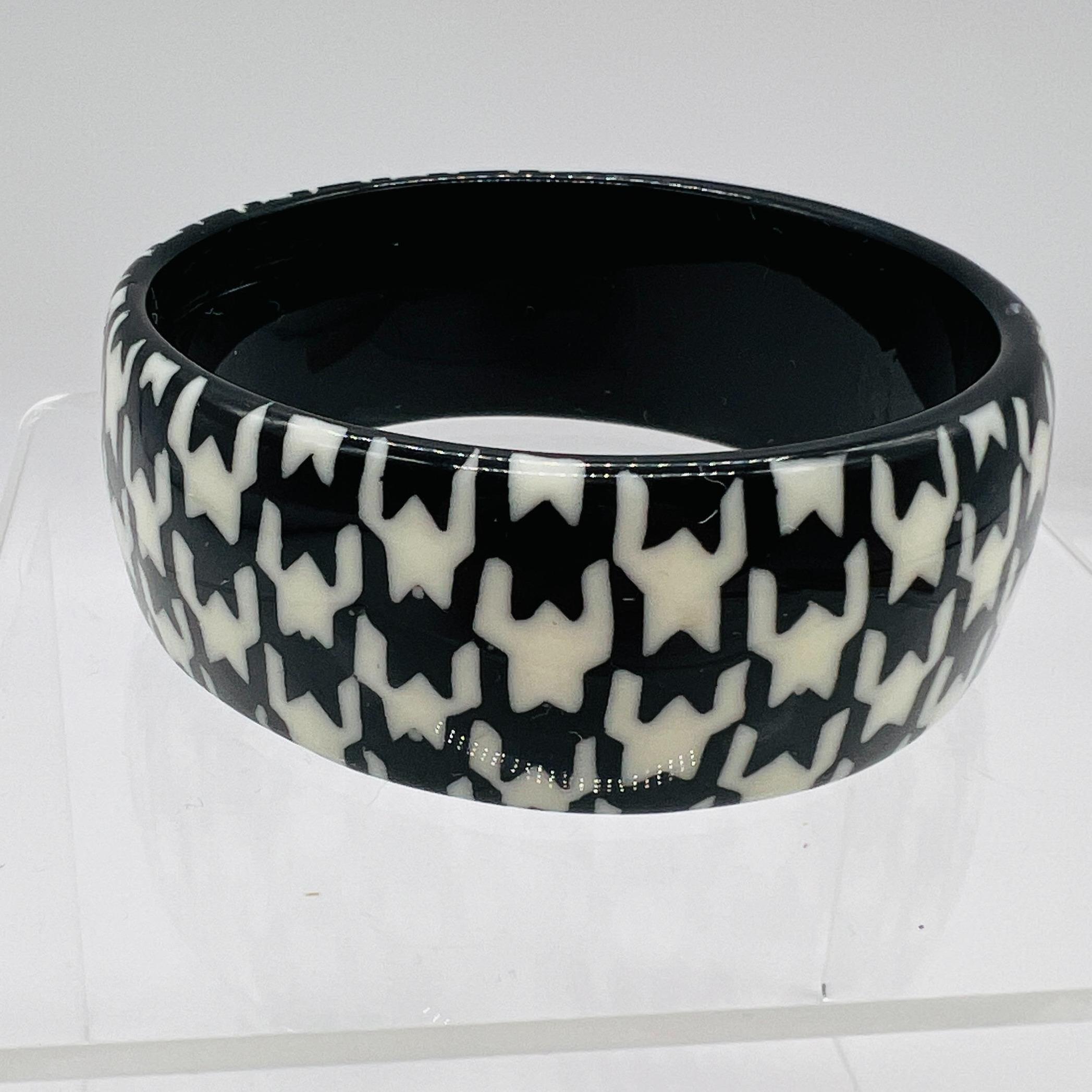 Chunky Resin Black & White Houndstooth Bangle Bracelet Retro Fashion