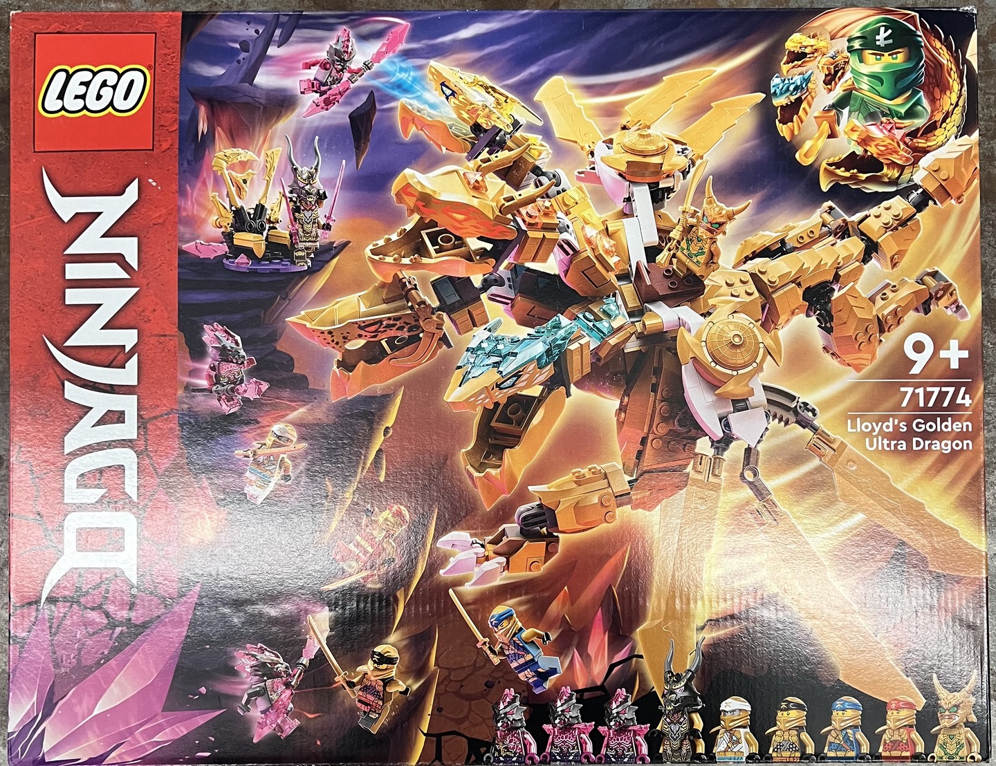 LEGO NINJAGO: Lloyd’s Golden Ultra Dragon (71774)