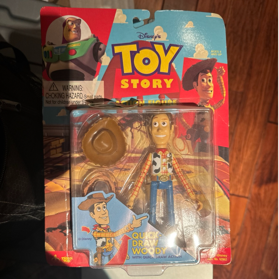 Vintage 1995 Pixar Disney's Toy Story Quick Draw Woody Action Figure