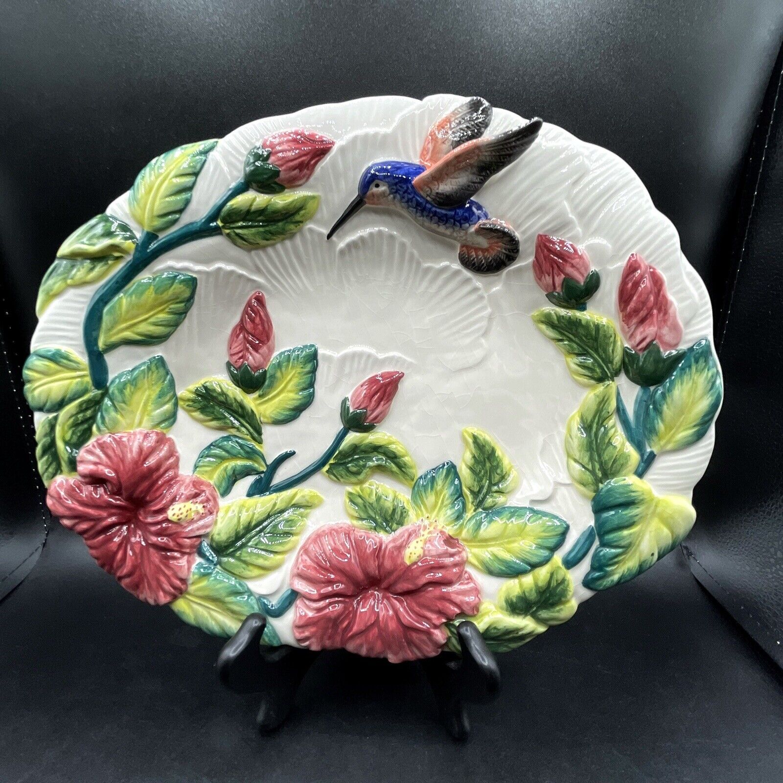UNIQUE HUMMINGBIRD HIBISCUS PLATTER RAISED RELIEF HAND PAINTED BIRD CERAMIC