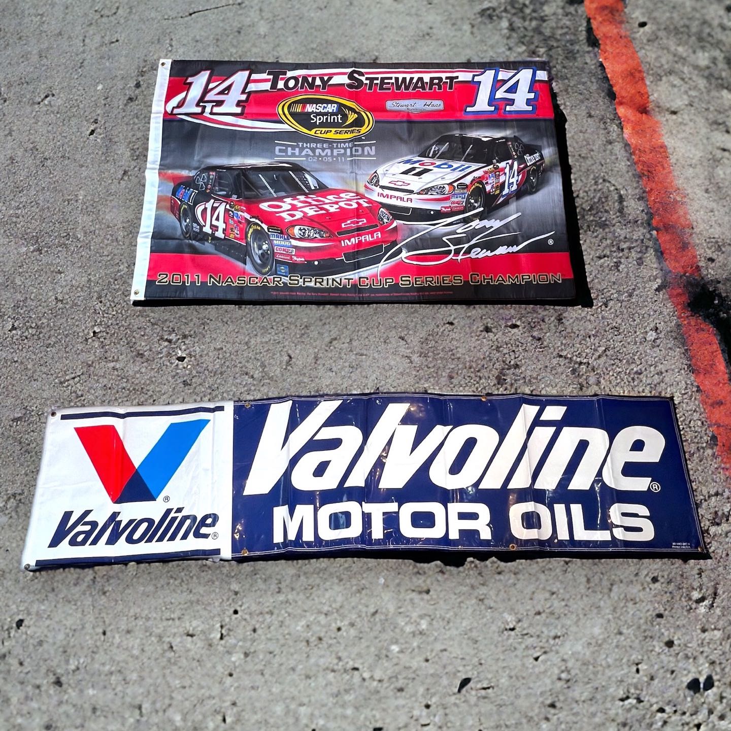 Large Racing Banners Flags - Nascar 2011 Tony Stewart / Valvoline Vinyl ...