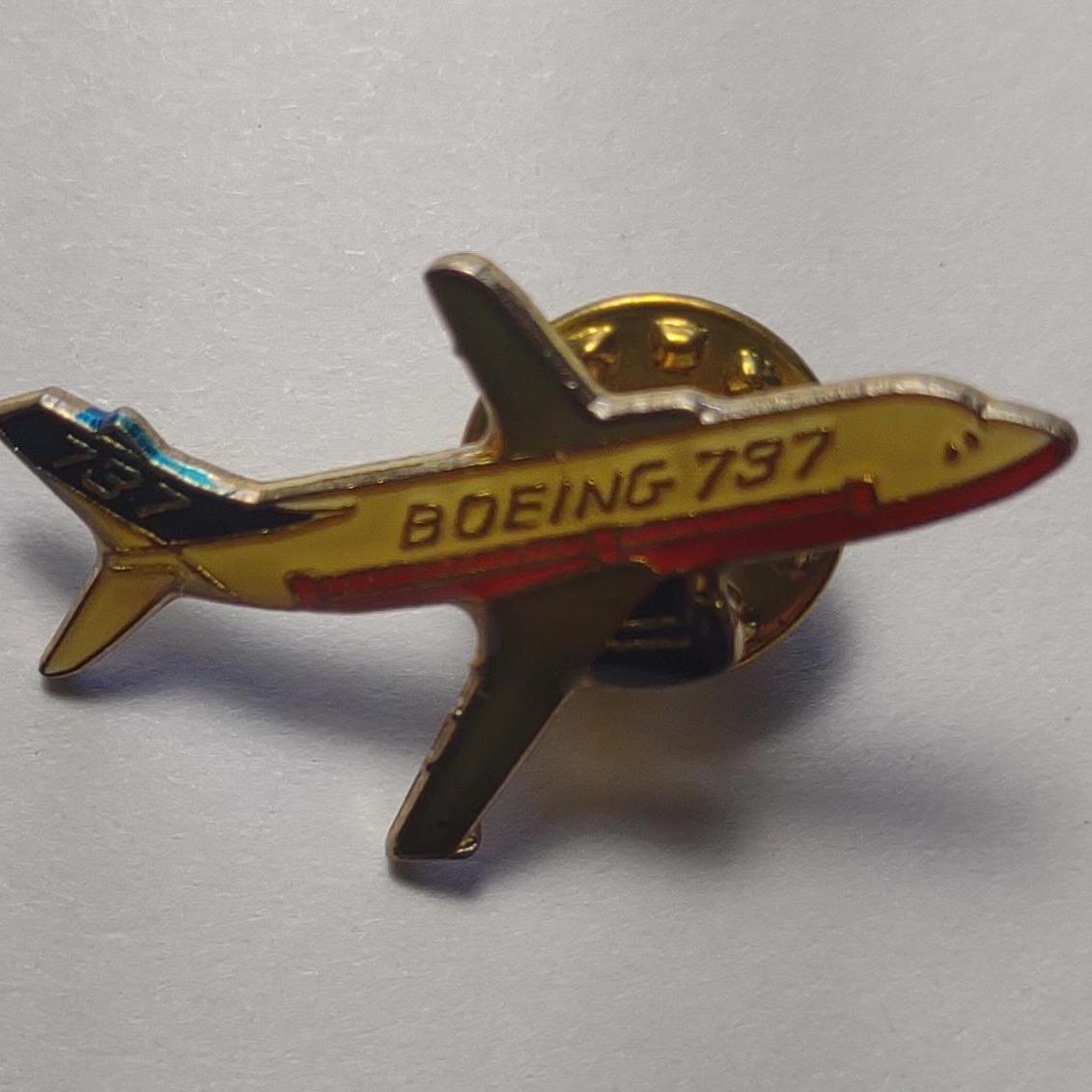 Boeing 737 Enamel Badge Pinback Airplane Aircraft Jet Plane Vintage ...