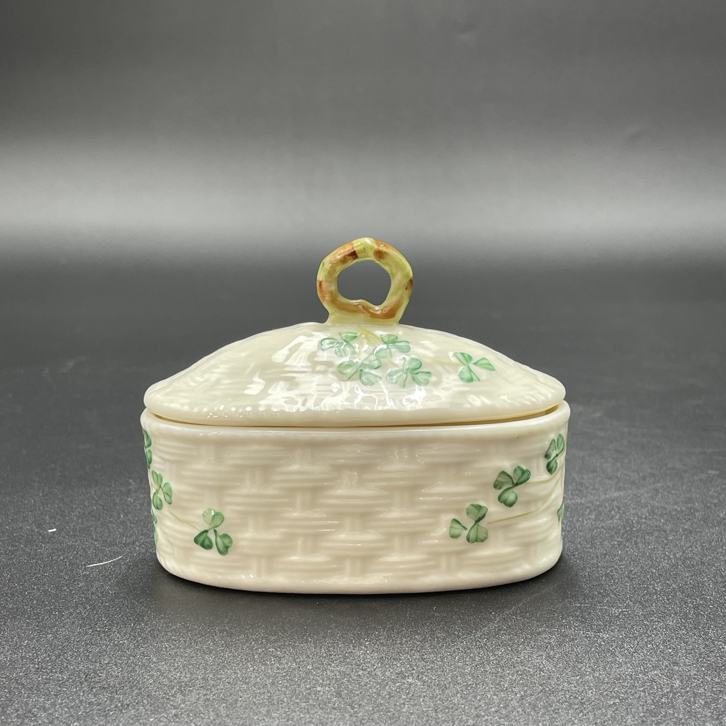 Irish Belleek Porcelain Basket Weave Shamrocks Lidded Trinket Box Gold ...