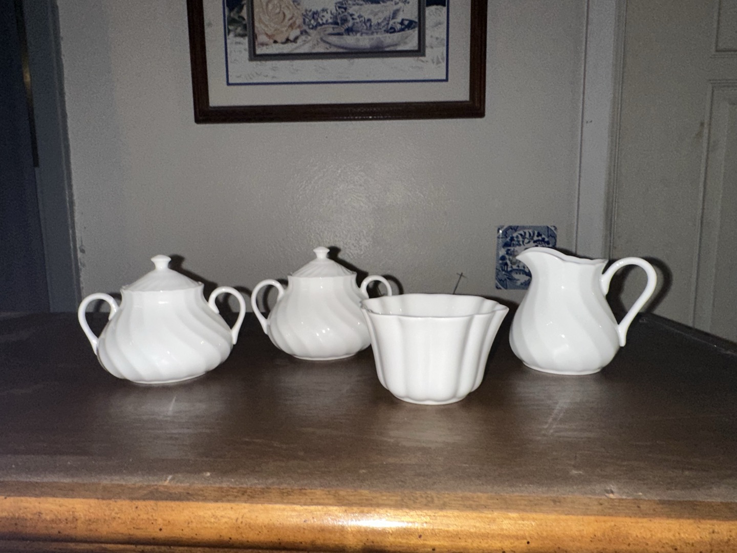 Wedgwood Candlelight White Swirl Cream Covered Sugar Set Pitcher Bone China