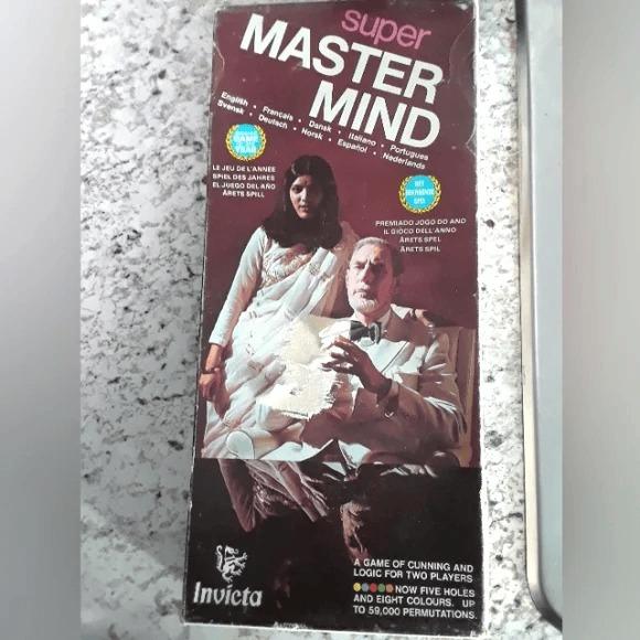 Vintage 1972 Invicta Master Mind Game