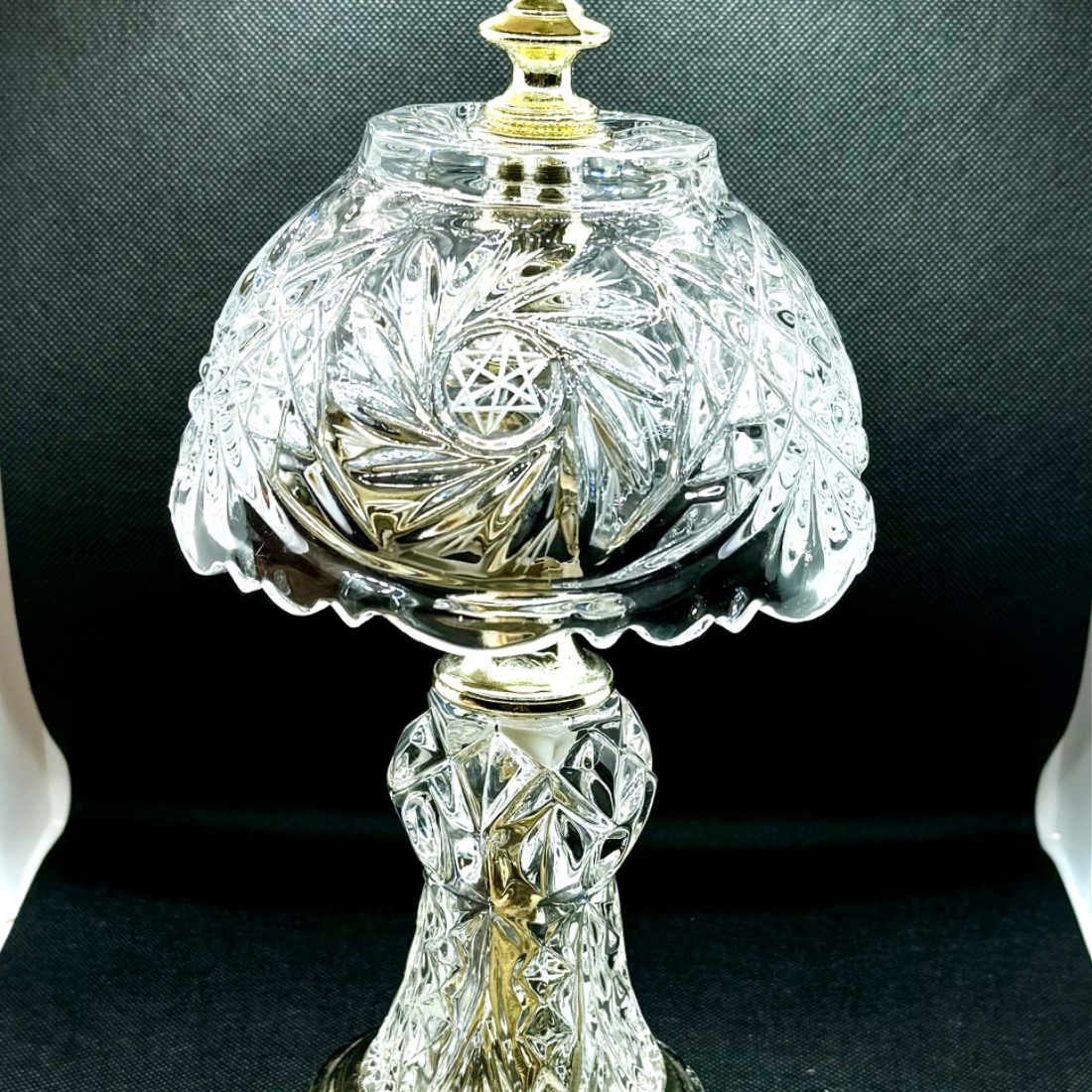 Vintage Boudoir Small Table Night Light Lamp Handcrafted Pinwheel Cut ...