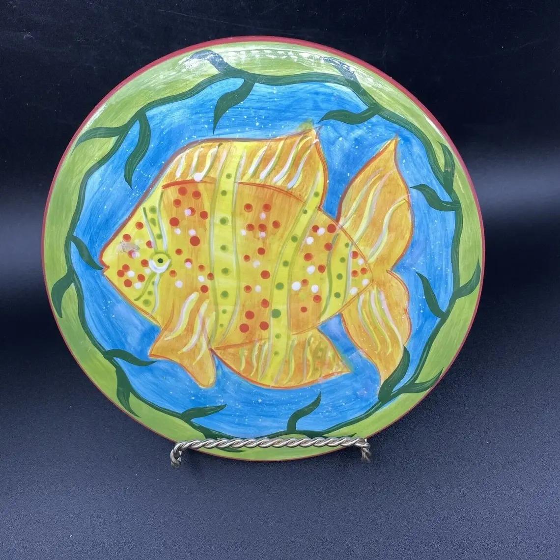 Pottery Vintage Yellow Fish Trivet Hot Plate Hand Painted 8 inch Round