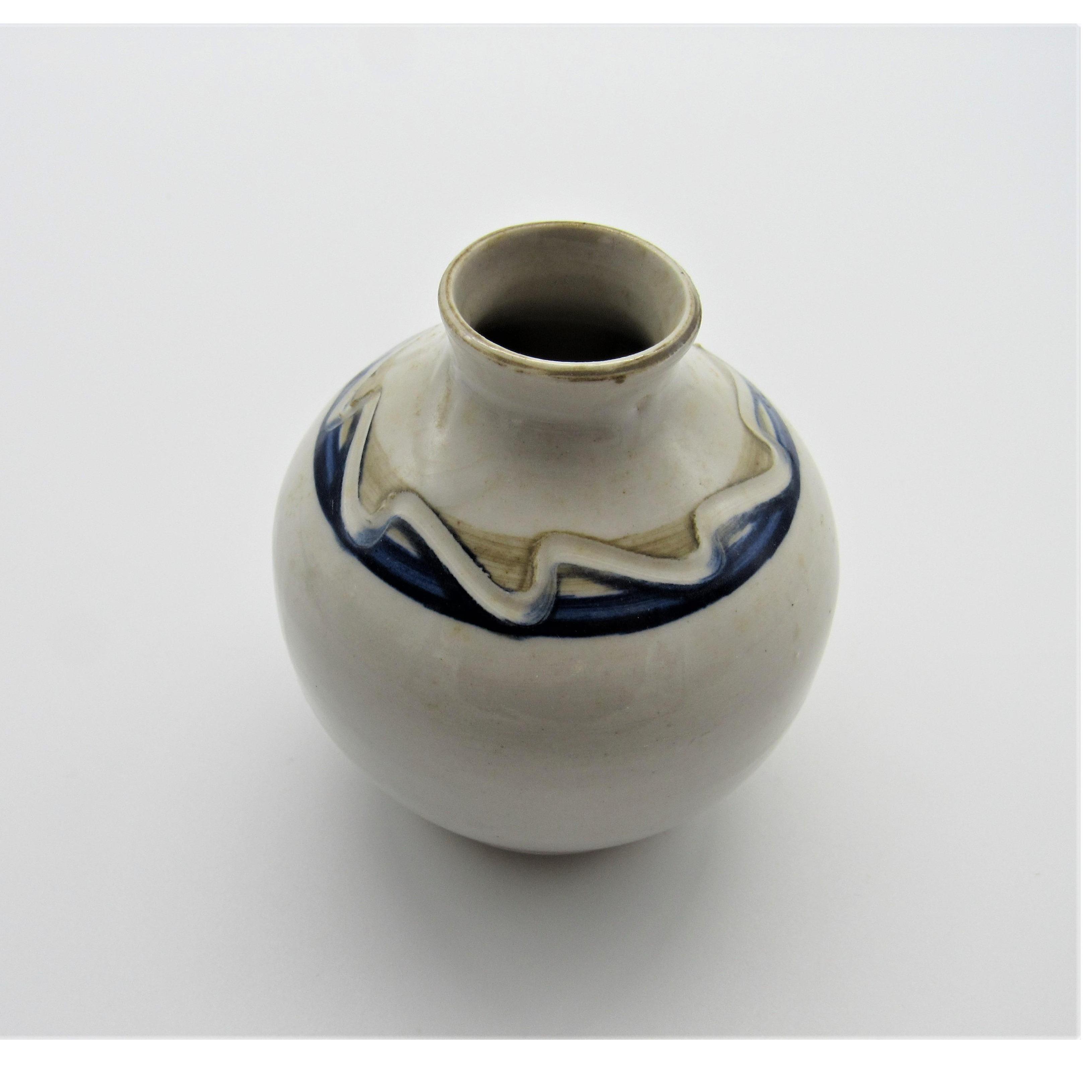 Jamestown Pottery 3" Artisan Pottery Bud Vase