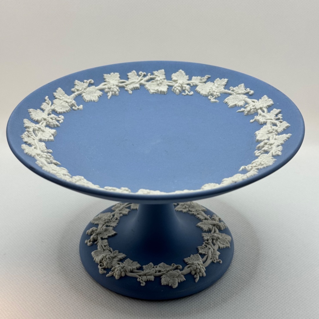 Vintage 1968 Wedgwood Jasperware Matte Blue Neoclassical Compote ...