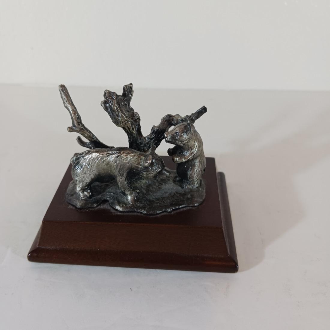 Vintage BEAR & CUB Tree Pewter FIGURINE Wood Base Taiwan