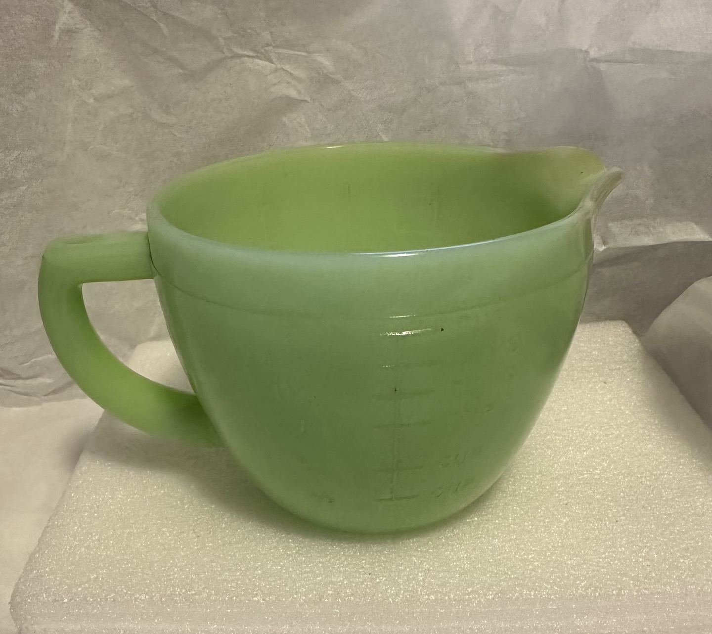 Jeanette Jadeite Jadite Uranium Milk glass 2 cup Measuring Cup ...