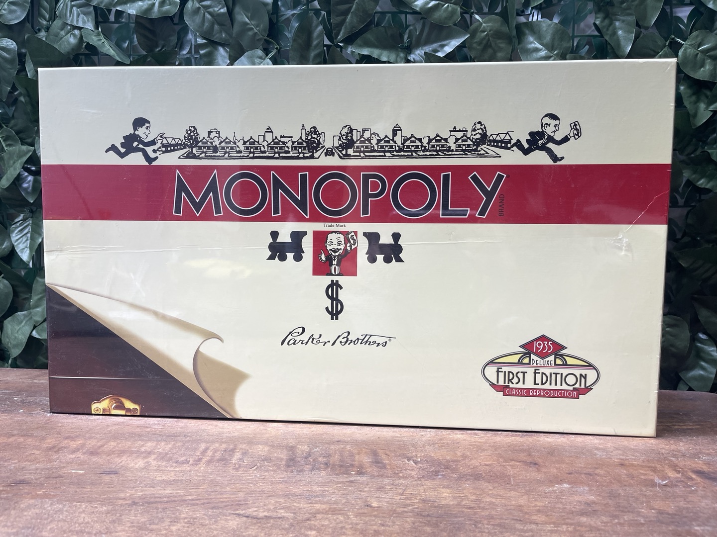Monopoly 1935 Deluxe First Edition Classic Reproduction w/ Wood Case Sealed