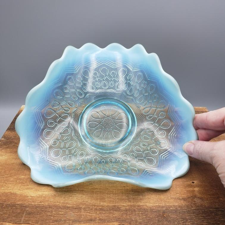 Vintage Jefferson Glass Many Loops Blue Opalescent Triangle Trinket Dish