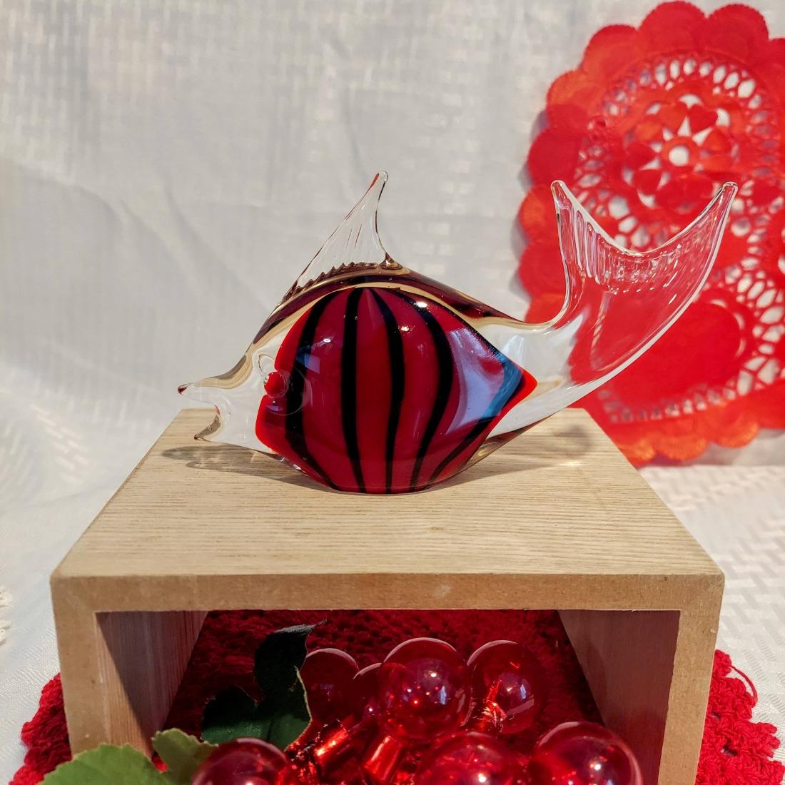 Vintage Tiger Fish Paperweight - Maroon, Black, Clear