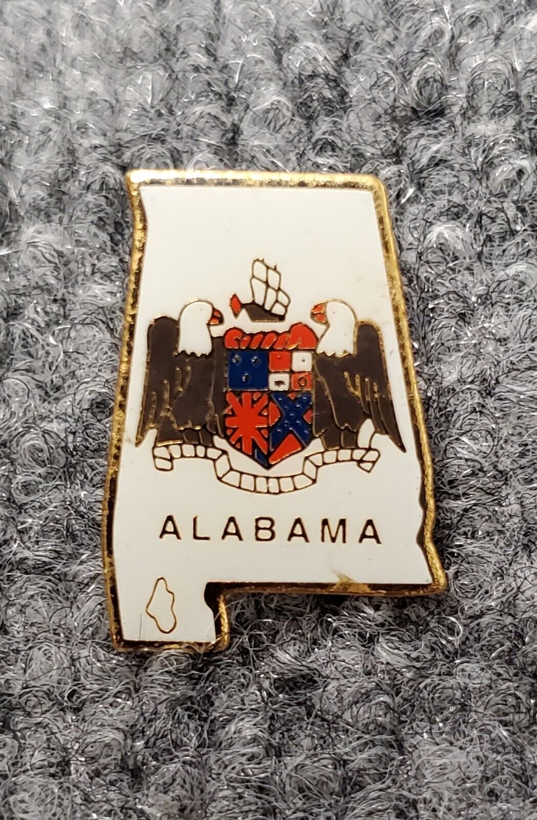 Alabama State Shape Coat Of Arms Tie Lapel Hat Pin 1"