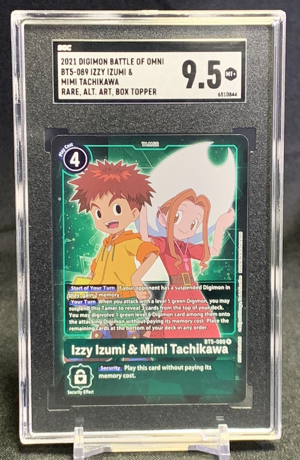 Digimon Izzy Izumi Mimi Tachikawa BT5-089 Box Topper SGC 9.5 Card