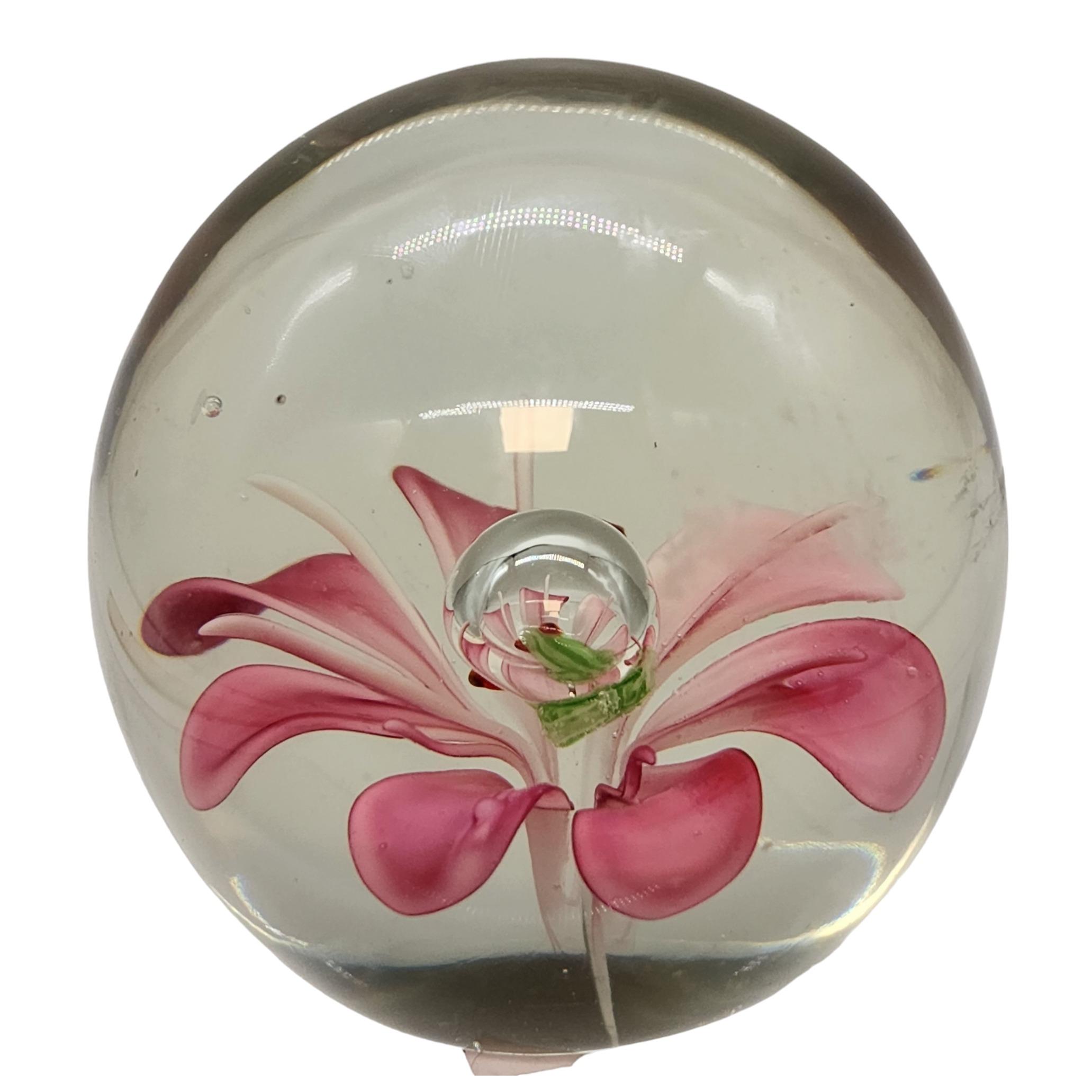 Dynasty Gallery Heirloom Collection Art Glass Paperweight Pink Floral