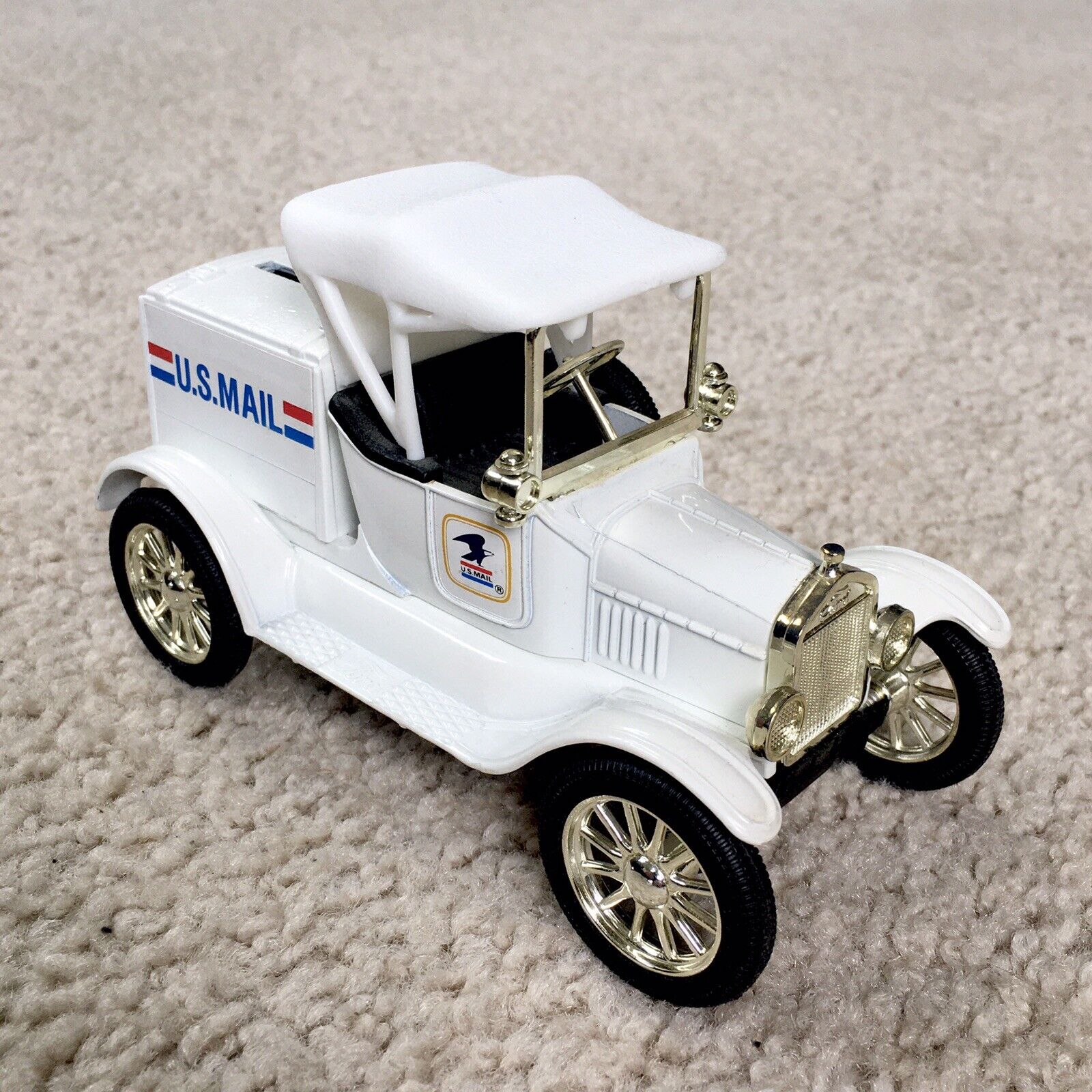 ERTL Replica 1918 Ford Model T Runabout Diecast U.S. Mail Coin Bank ...