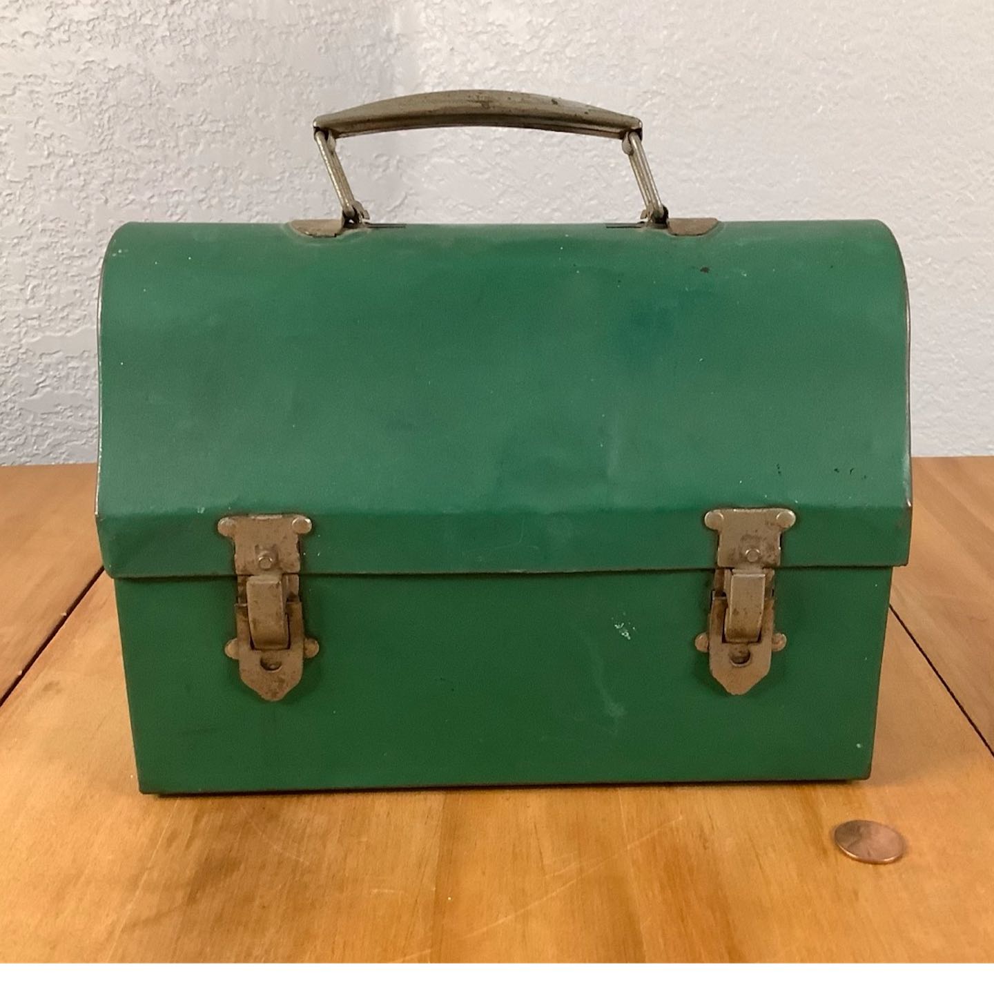 Vintage Metal Lunch or Tool Box in Green