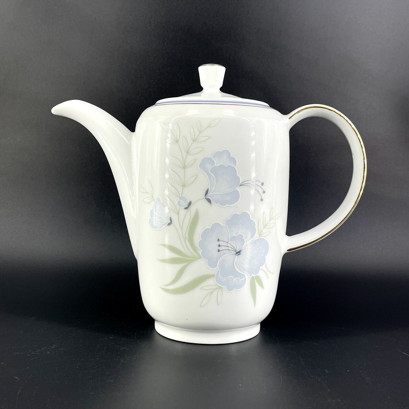 KAHLA BLUE IRIS PORCELAIN COFFEE POT VTG BAVARIAN TEAPOT GERMAN FLORAL
