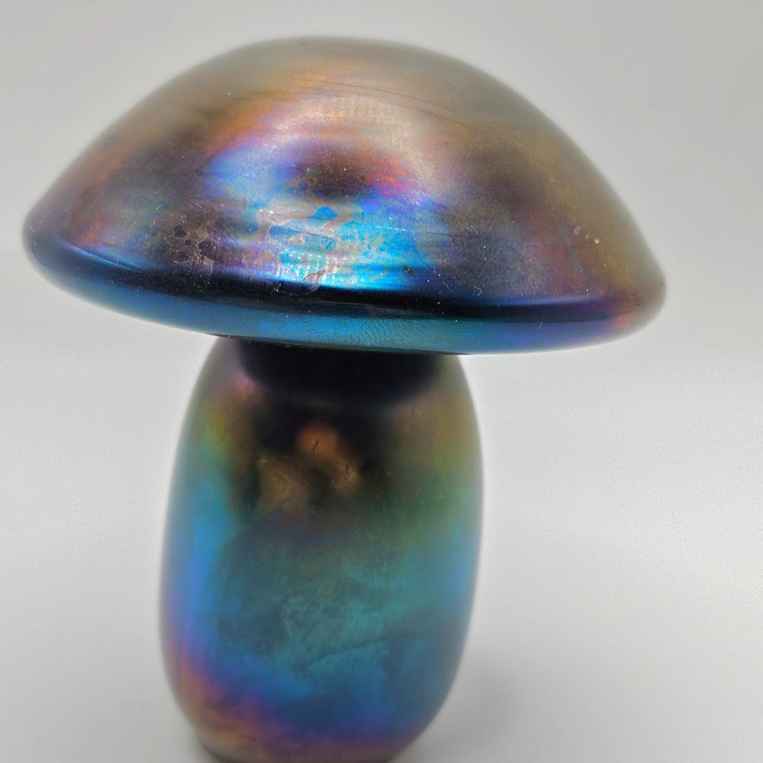 Lundberg Studio Iridescent Mushroom Paperweight Rainbow Signed L ...