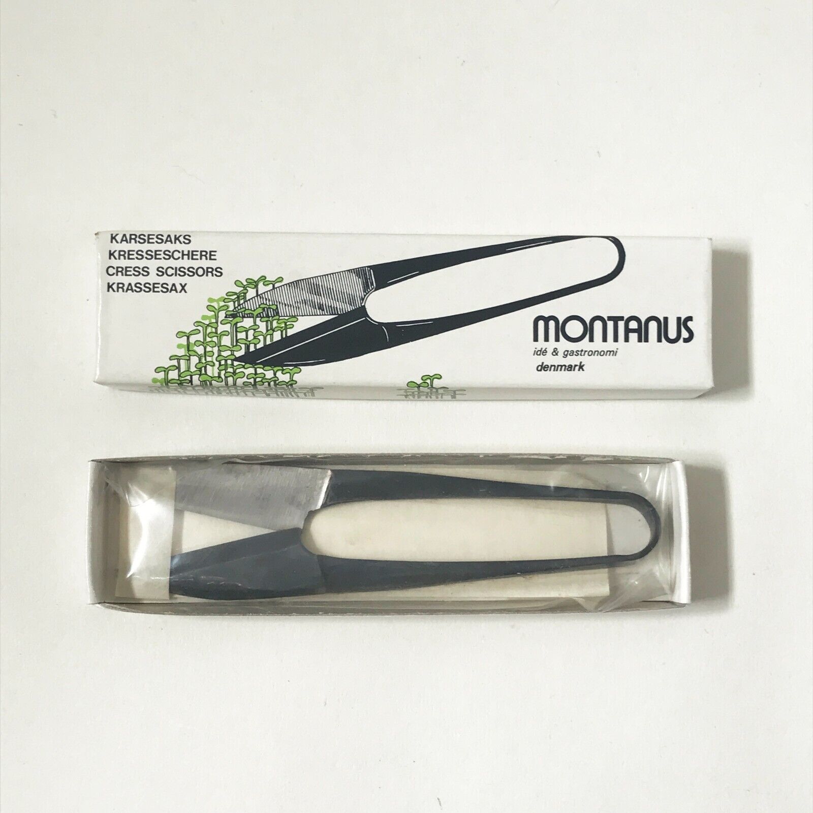 Vintage Montanus Cress Black Scissors Sewing Snips Denmark with Box NOS
