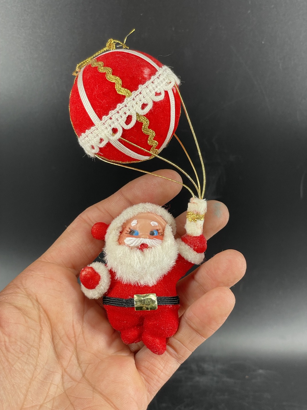 vintage flocked santa balloon