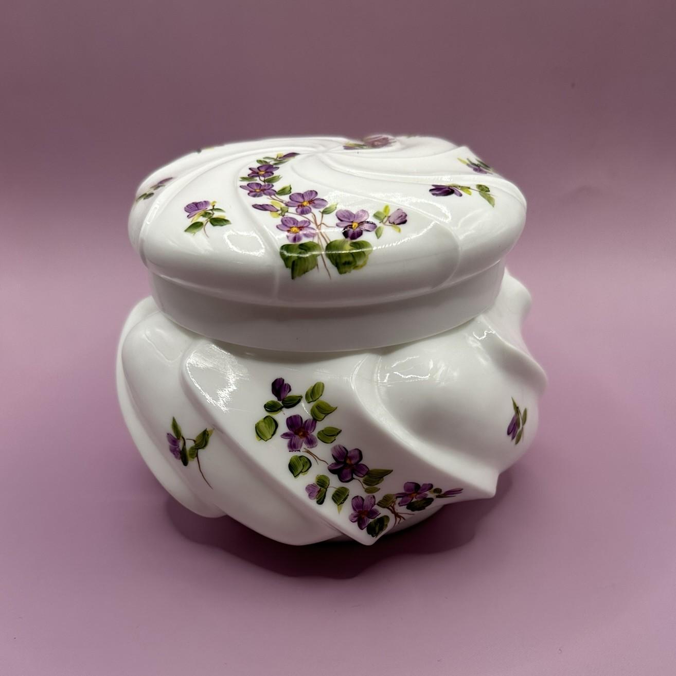 Fenton Hand Painted Milk Glass Violets in the Snow Wave Crest Powder ...