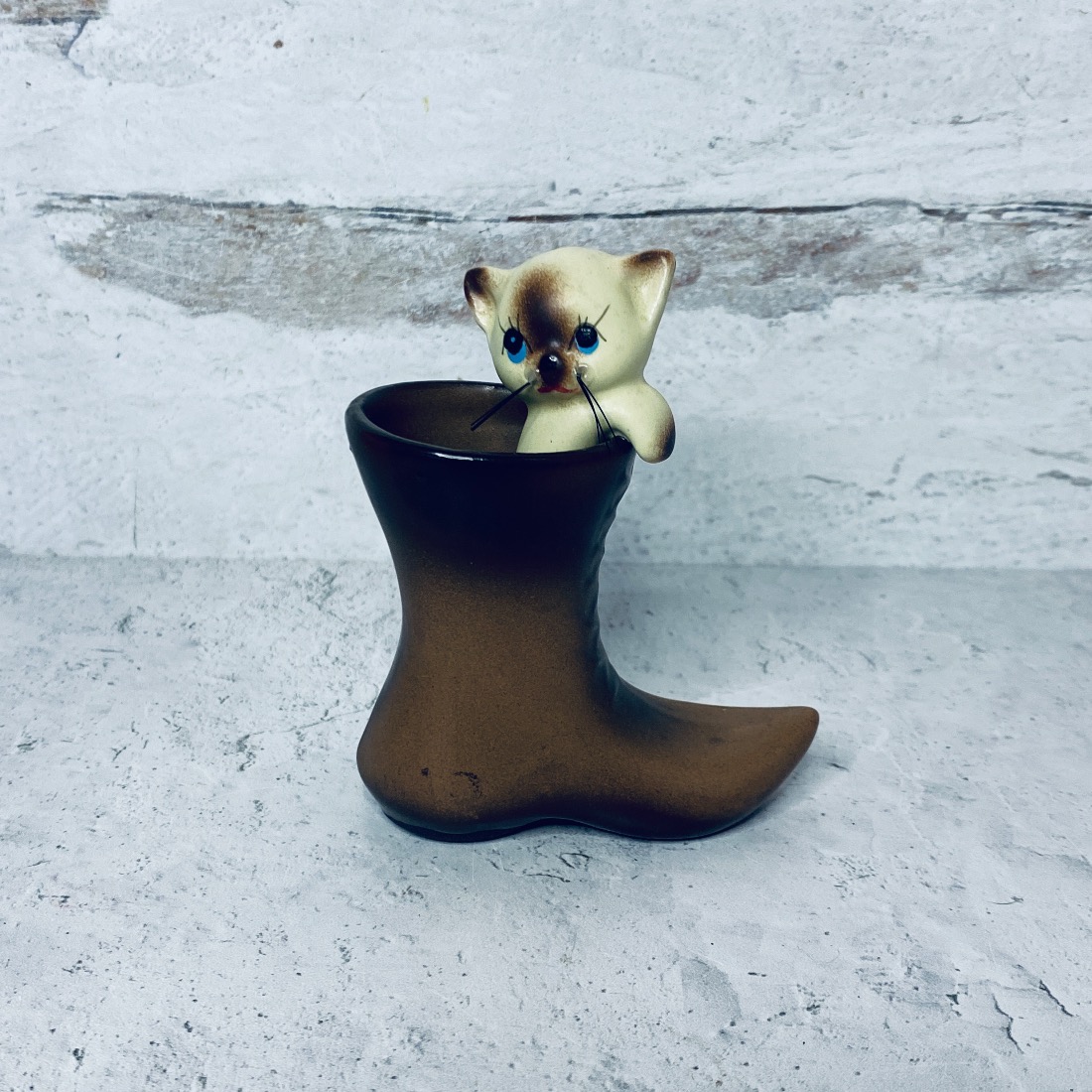 Vintage Lego Japan Siamese Kitten in Boot Porcelain Ceramic Figurine
