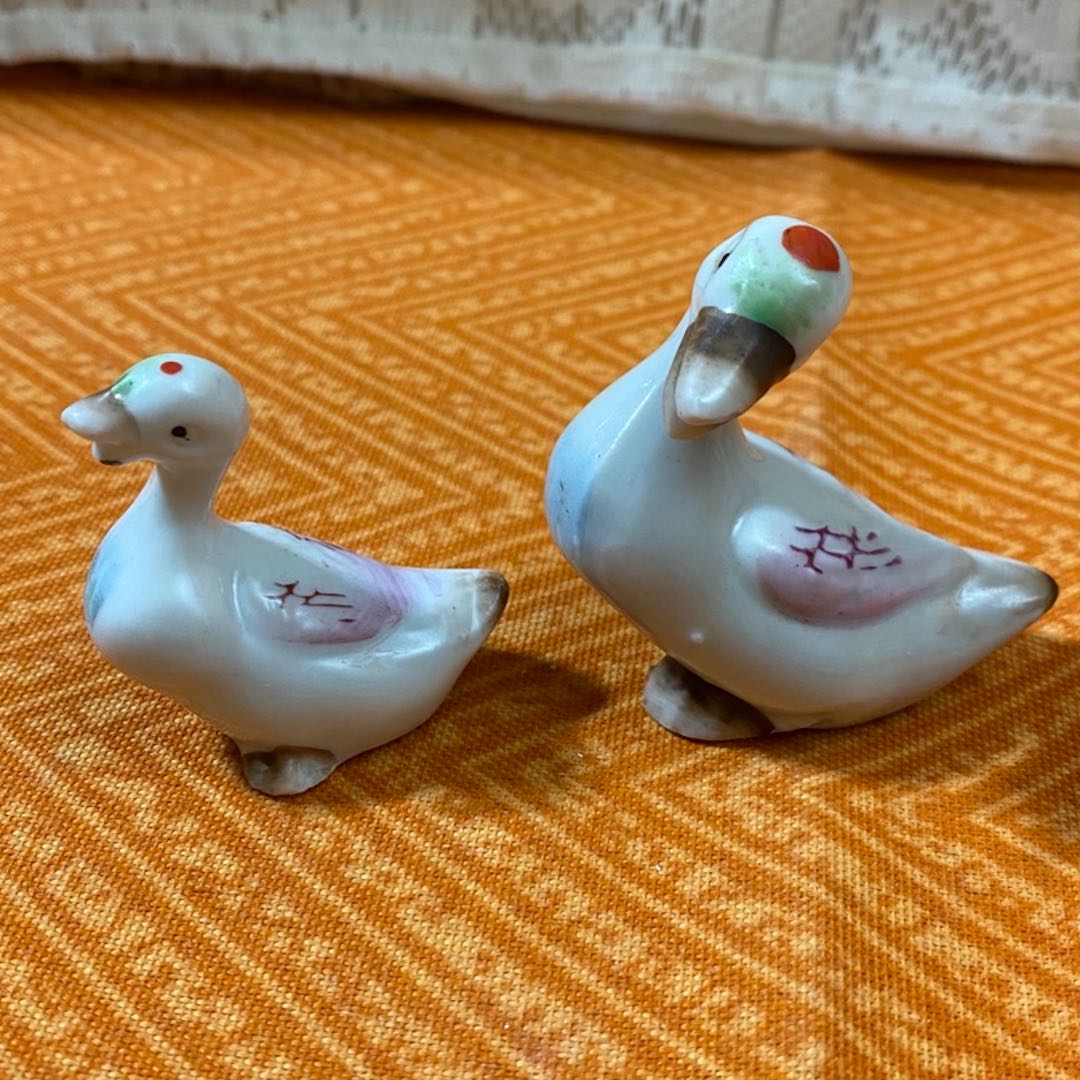Vintage Japan Duck Duo Figurines