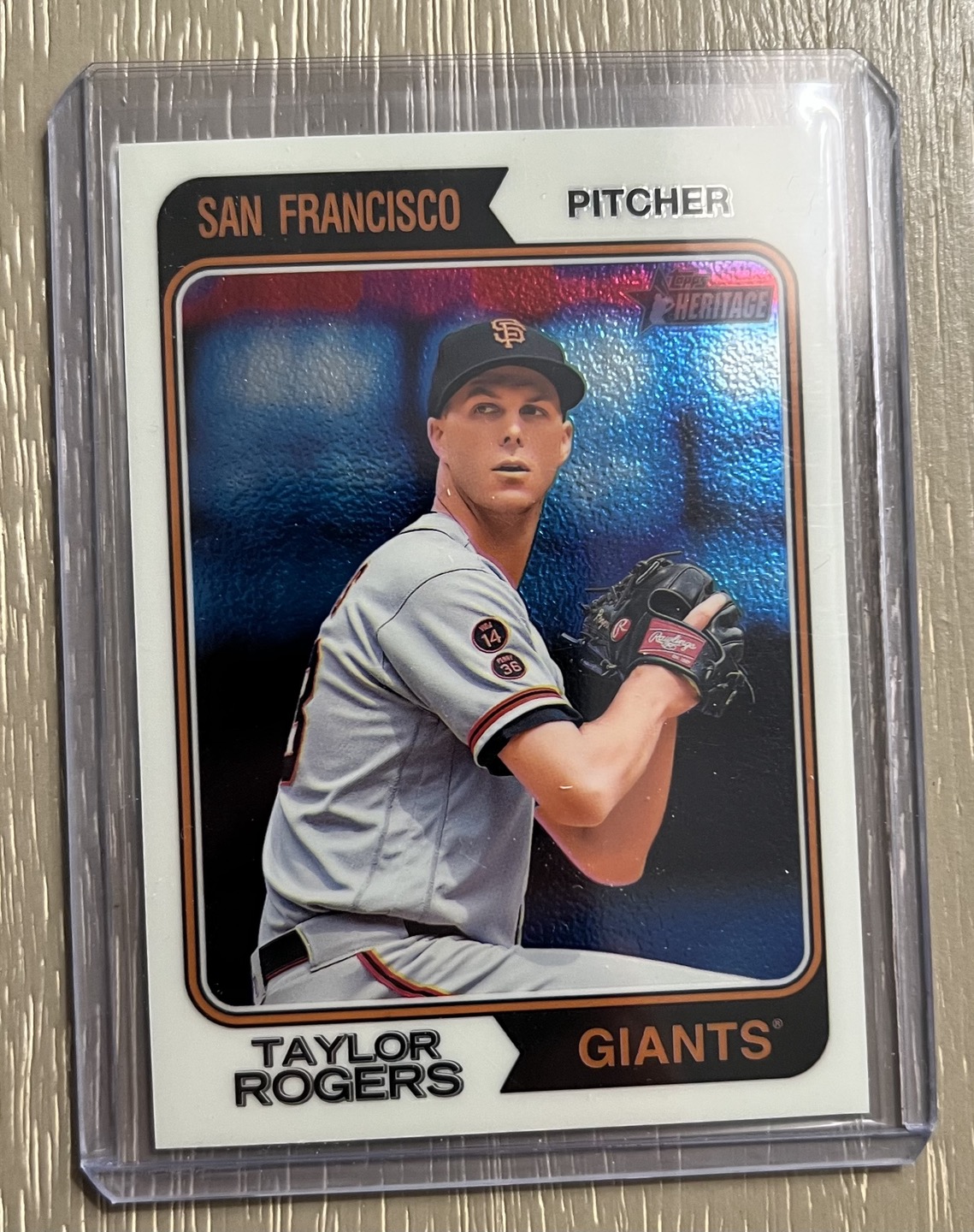 Taylor Rogers Heritage Chrome /999 San Francisco Giants
