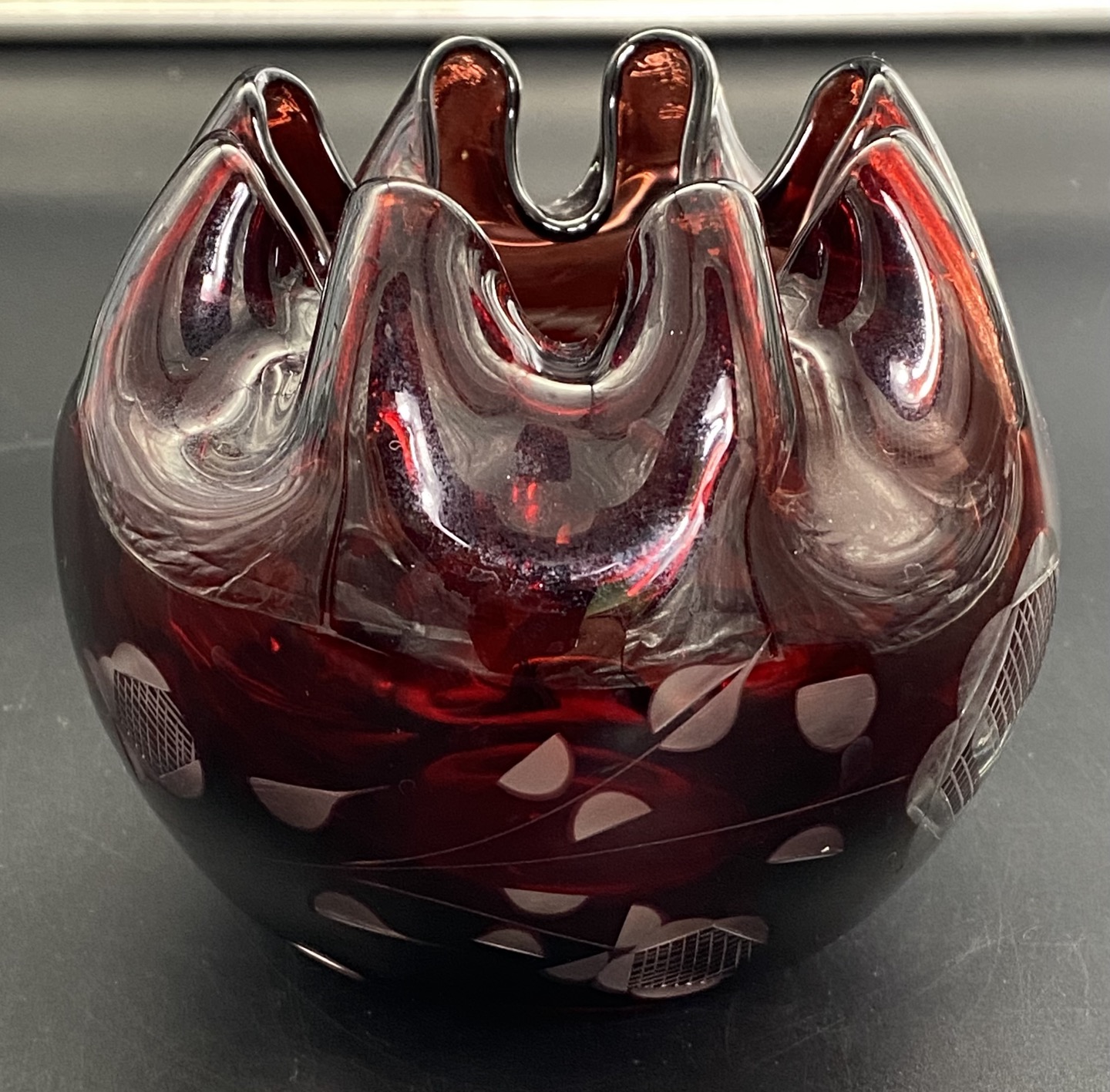 Vintage Bohemian Ruby Red Cut To Clear Glass Crimped Ruffle Rose Bowl Vase