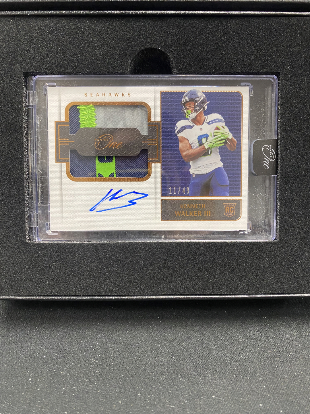 Kenneth Walker III - Seattle Seahawks - 2022 Panini One Football RPA ...