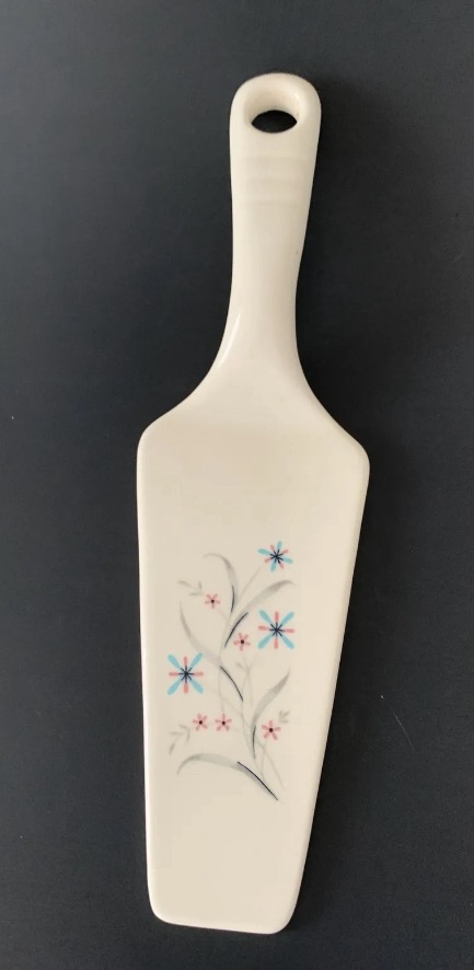 Vintage Pie Lifter Cake Server