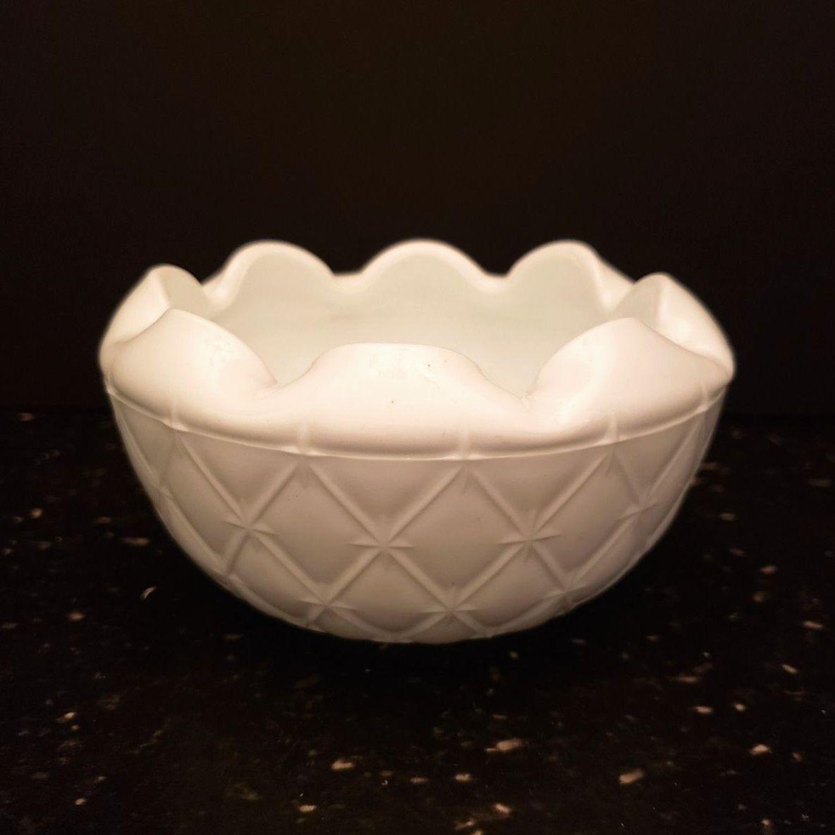 Indiana Milk Glass Duette Rose Bowl Diamond Quilted Pattern Crimped ...