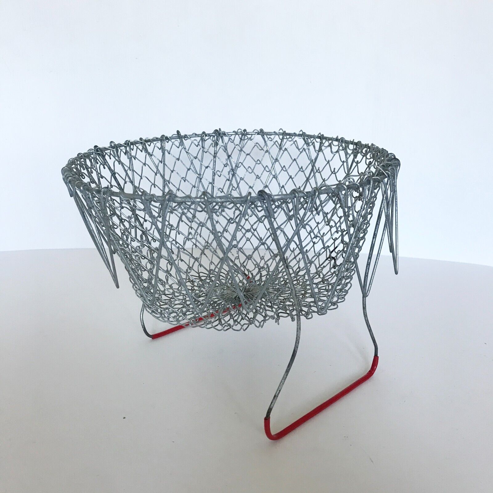 Vintage Collapsible Wire Mesh Egg Gathering Basket Red Handles ...