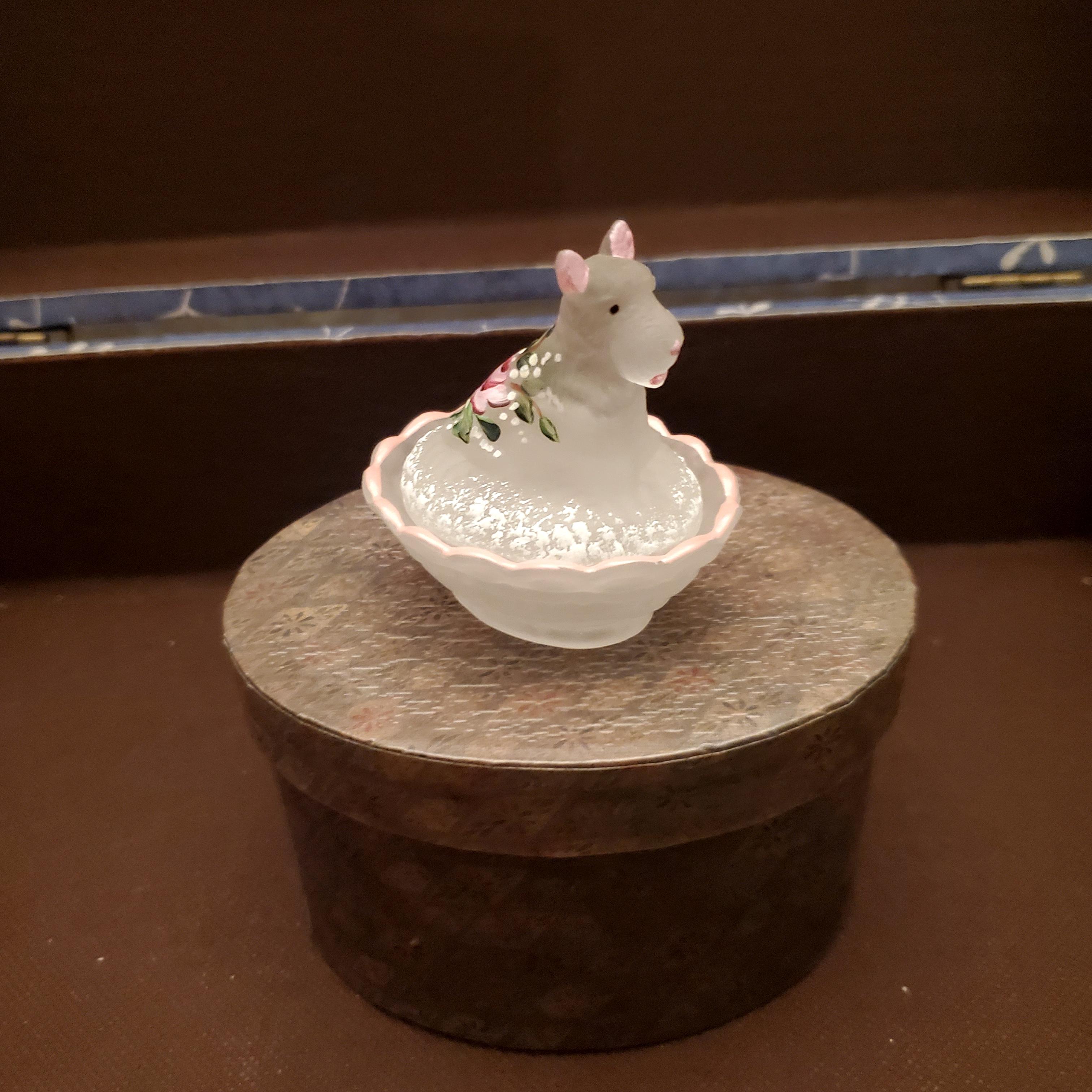 Boyd's Glass Scottie Salt Cellar