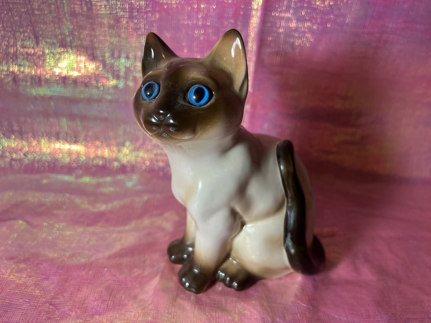 Vintage Enesco Siamese Cat Figurine