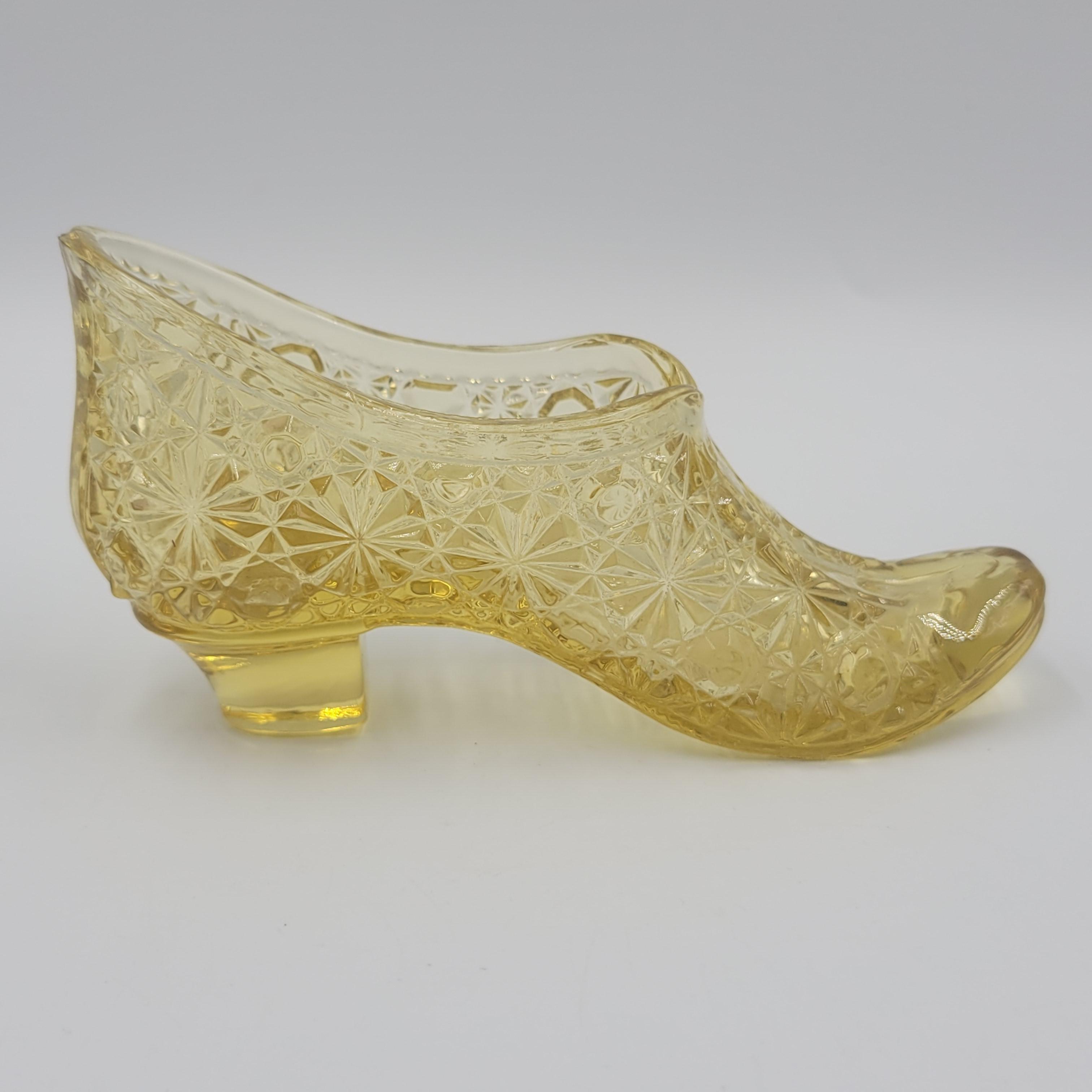 Duncan & Miller Amber Glass Daisy & Button Advertising Shoe For S.D ...