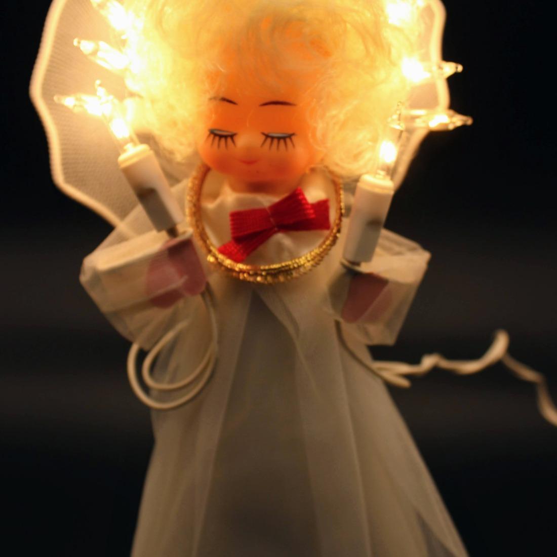 VTG Angel Tree Topper Light Up Angel Closed Eyes Kitschy Christmas Décor